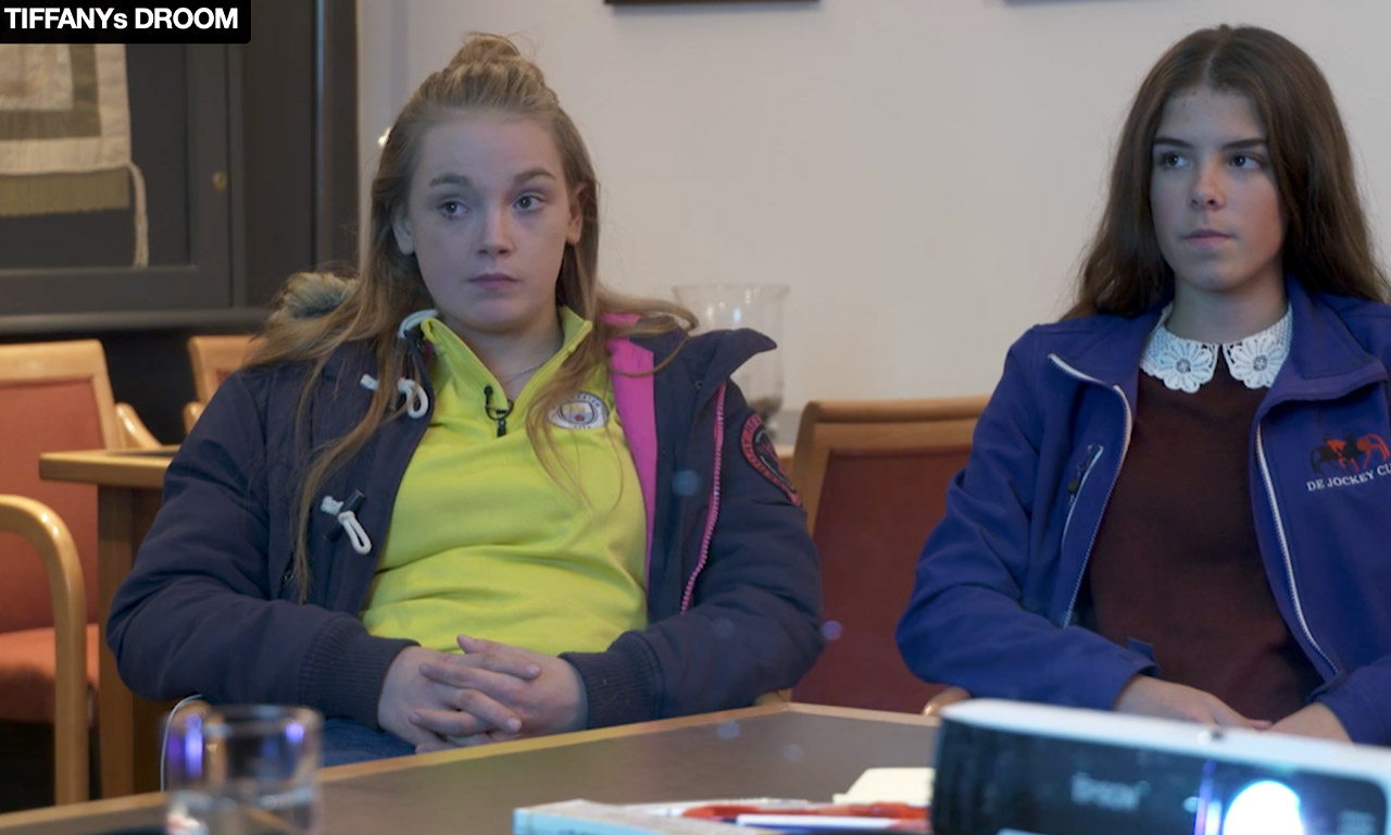 Tiffany's droom: een film over een jonge springruiter - Flow Mentale ...